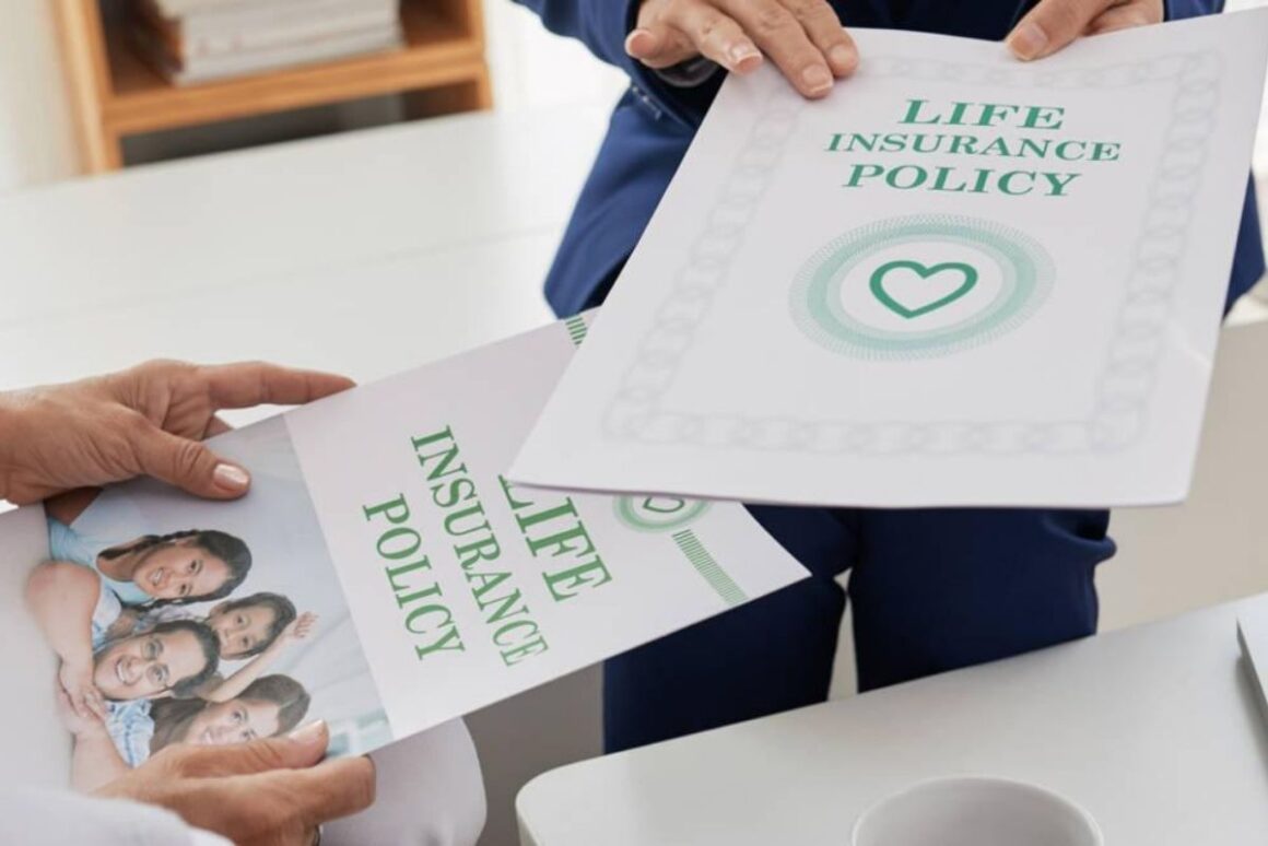 What is a Universal Life Insurance Policy? - Insurance Noon