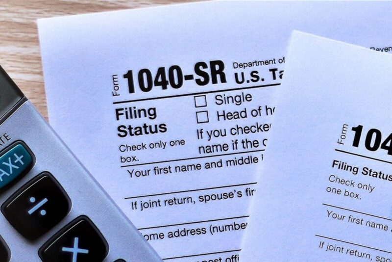 What Is A 1040 Tax Form? - Insurance Noon